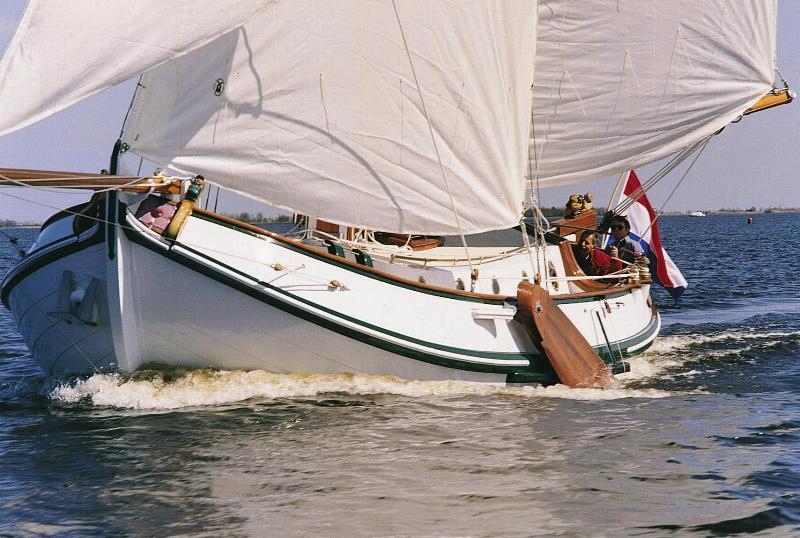 Platbodem kopen? Meer dan 50 platbodems te koop bij Heech by de Mar!