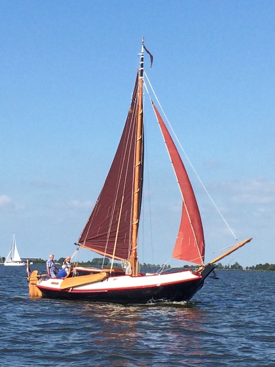 Platbodem kopen? Meer dan 50 platbodems te koop bij Heech by de Mar!